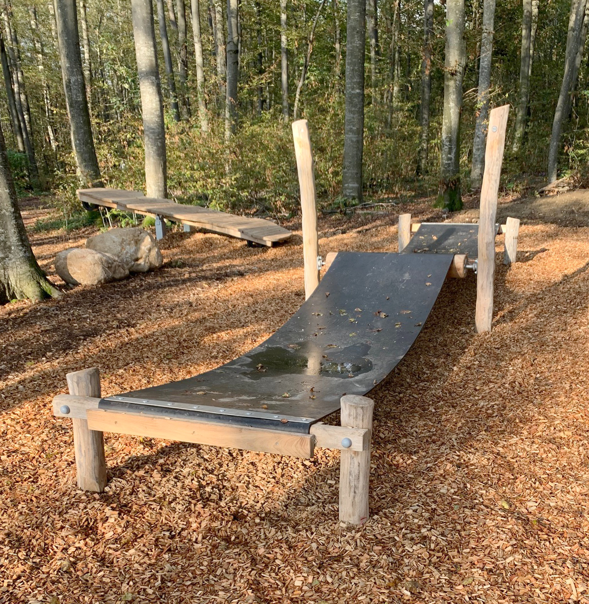 Stadtgemeinde hat den Gmundner Motorikpark mit 17 Stationen und 20 ...